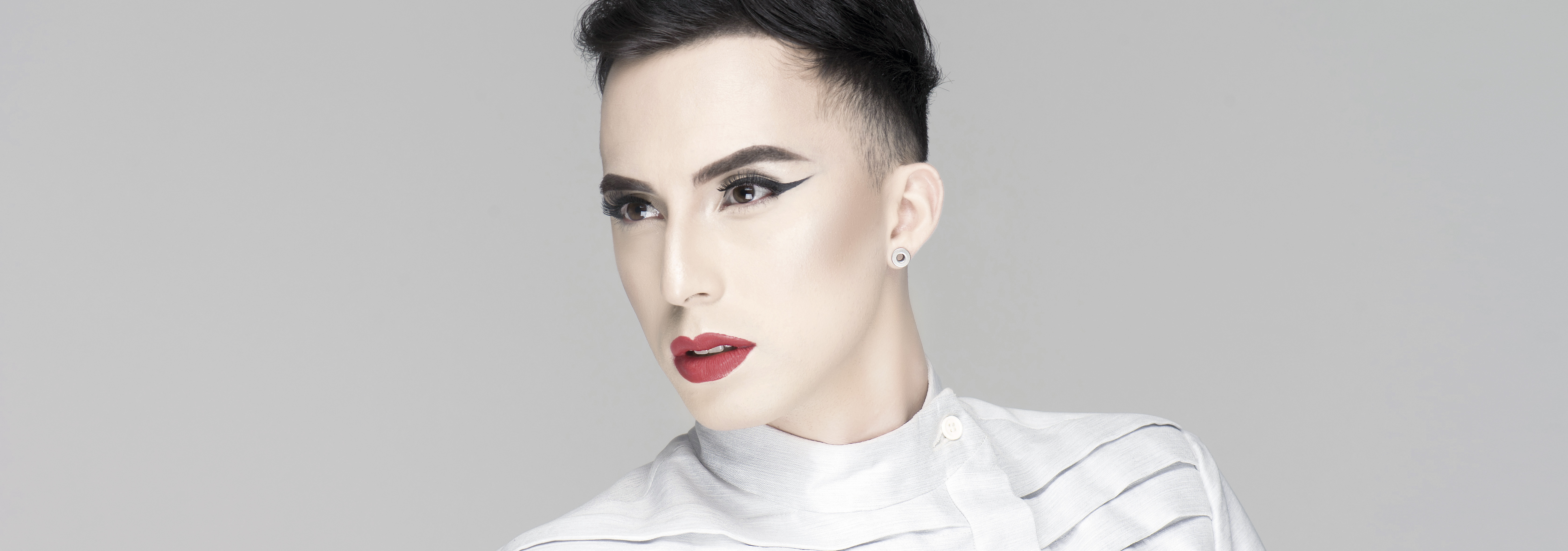 Alex Zorán: Me satisface saber que con mis videos ayudo a las personas ...