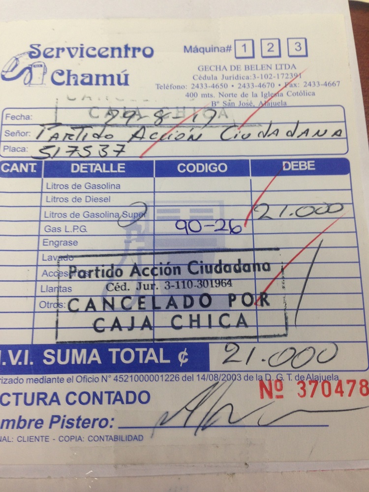 TSE halla facturas alteradas con tachones en gastos del PAC - La Nación